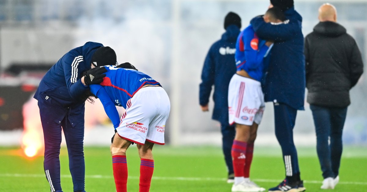 Bekmørk kveld på Intility Arena / Vålerenga
