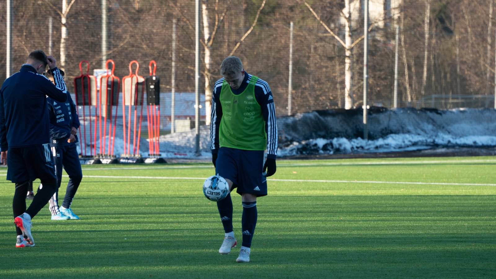 - Jeg tok på meg danseskoa / Vålerenga