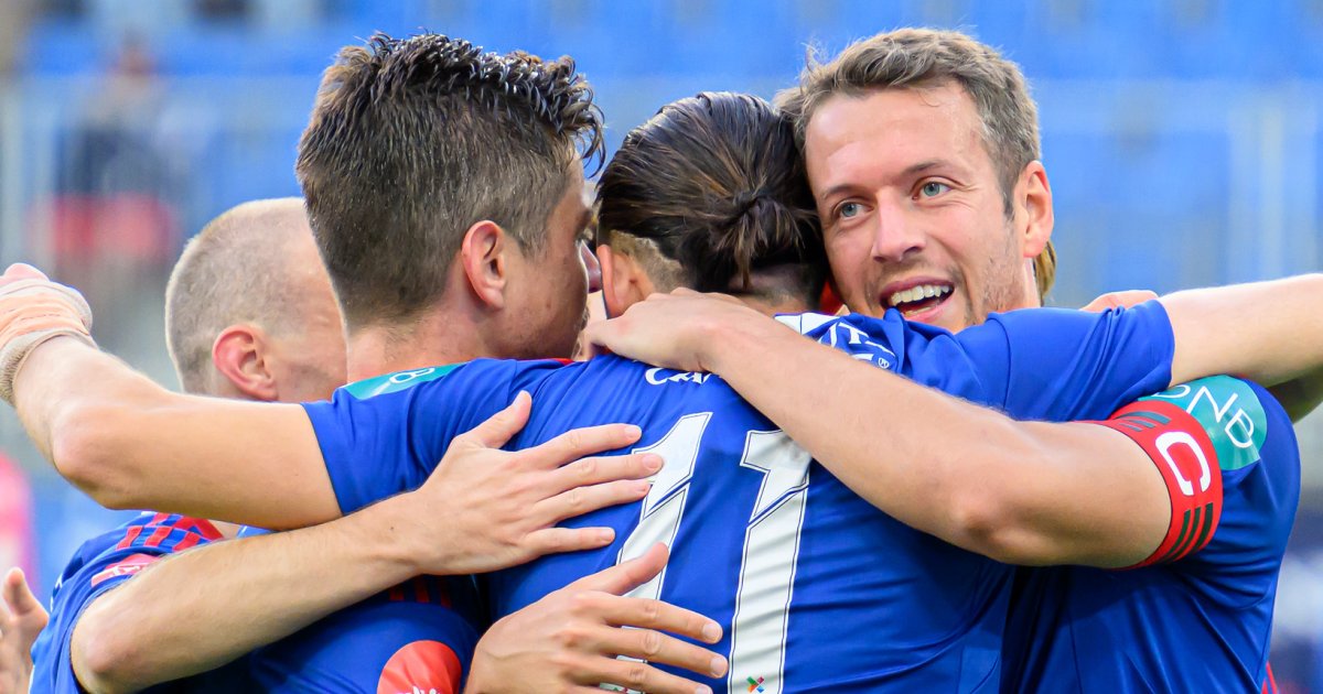 Kapteinen vår legger opp! / Vålerenga